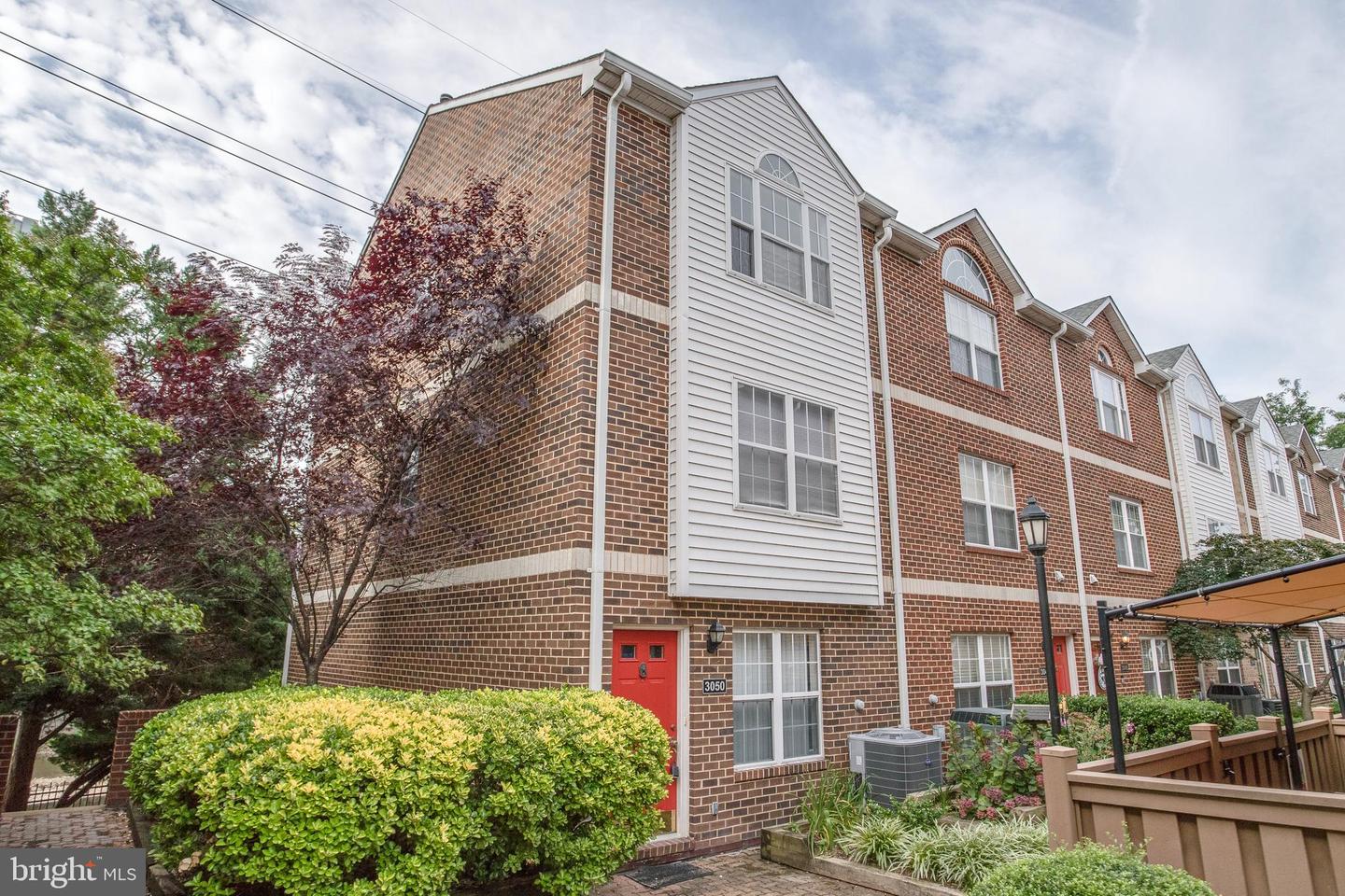 3050 S Glebe Rd, Arlington, VA 22206 - MLS VAAR2034004 - Coldwell Banker