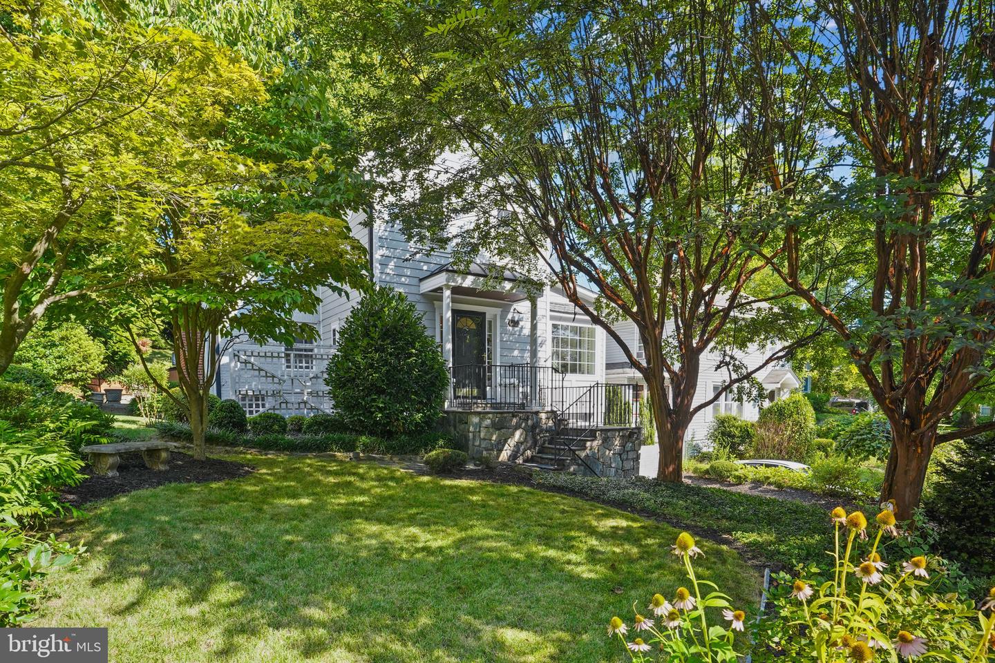 4208 23rd St N, Arlington, VA 22207 - MLS VAAR2061302 - Coldwell Banker
