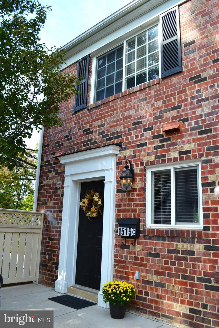 1515 N Van Dorn St, Alexandria, VA 22304 - MLS VAAX2018342 - Coldwell ...