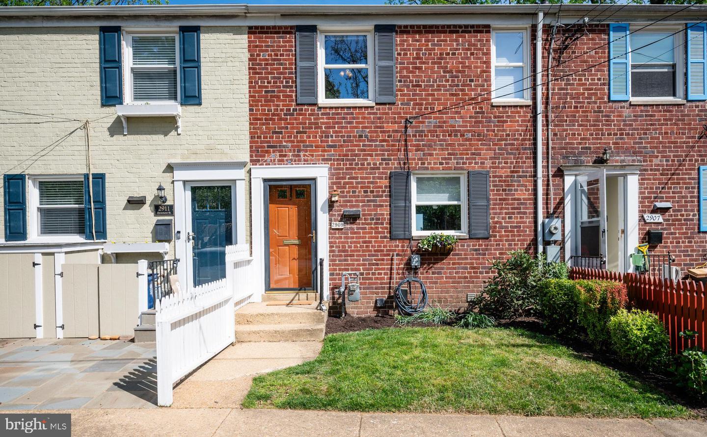 2909 Sycamore St, Alexandria, VA 22305 - MLS VAAX2033100 - Coldwell Banker