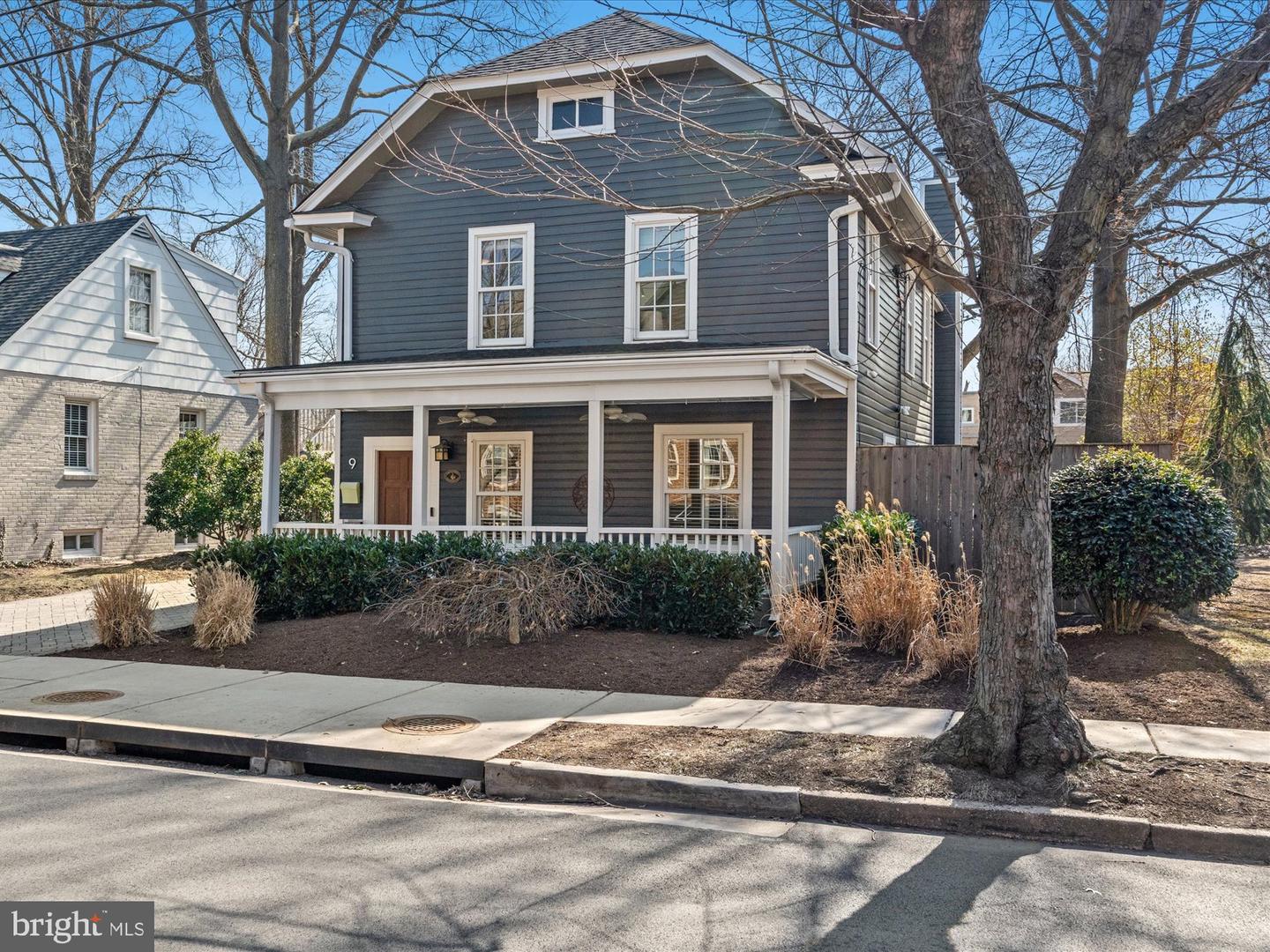 9 E Del Ray Ave, Alexandria, VA 22301 - MLS VAAX2041956 - Coldwell Banker