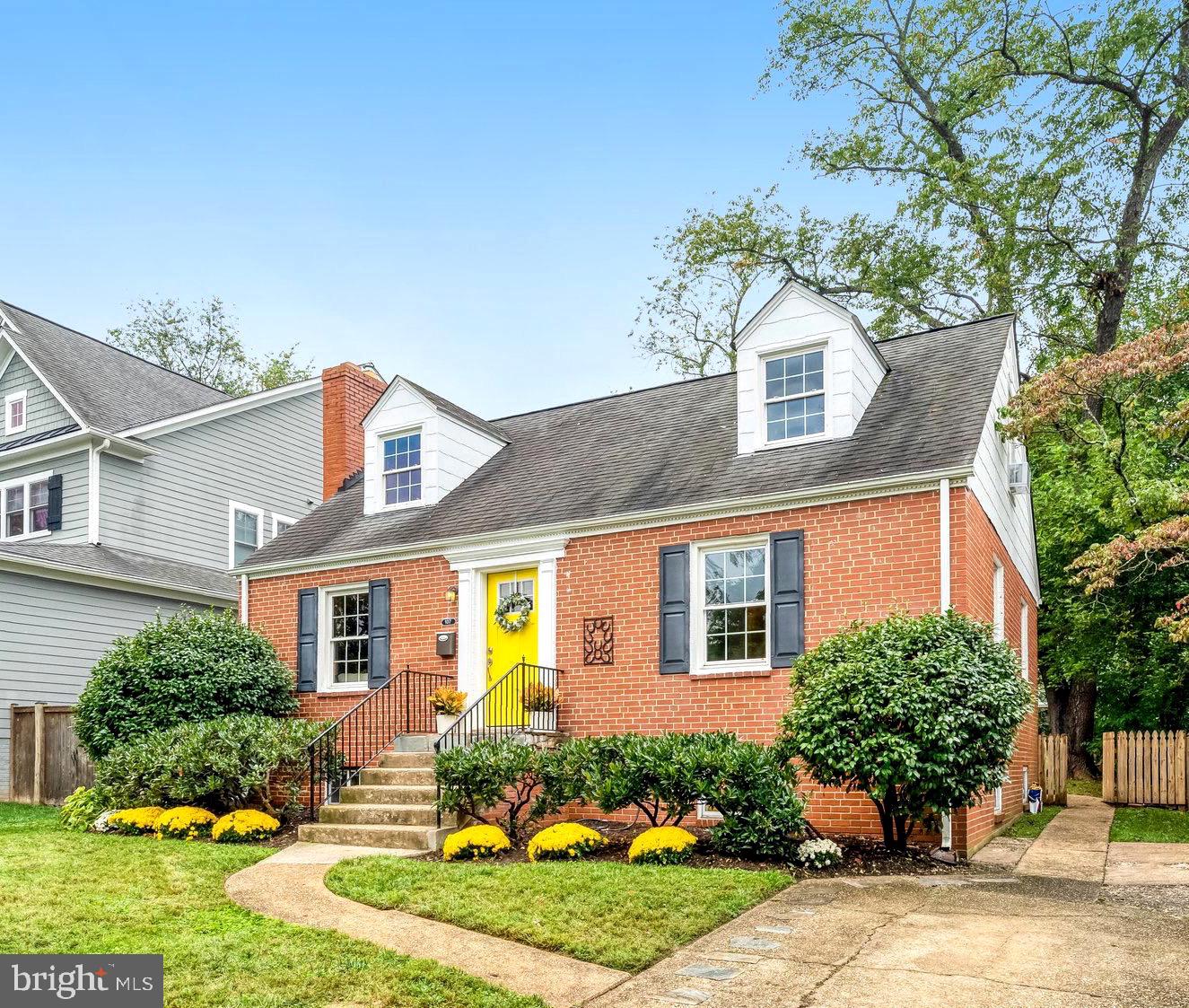 107 W Cameron Rd, Falls Church, VA 22046 - MLS VAFA2003300 - Coldwell ...