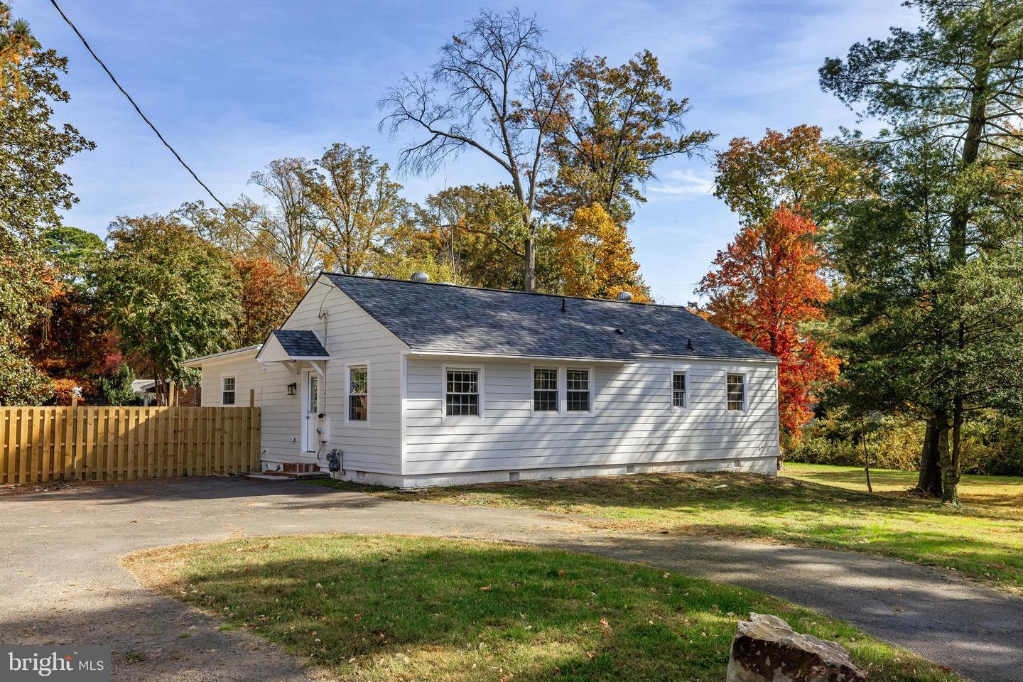 3809 Keith Ave, Fairfax, VA 22030 - MLS VAFC2005266 - Coldwell Banker