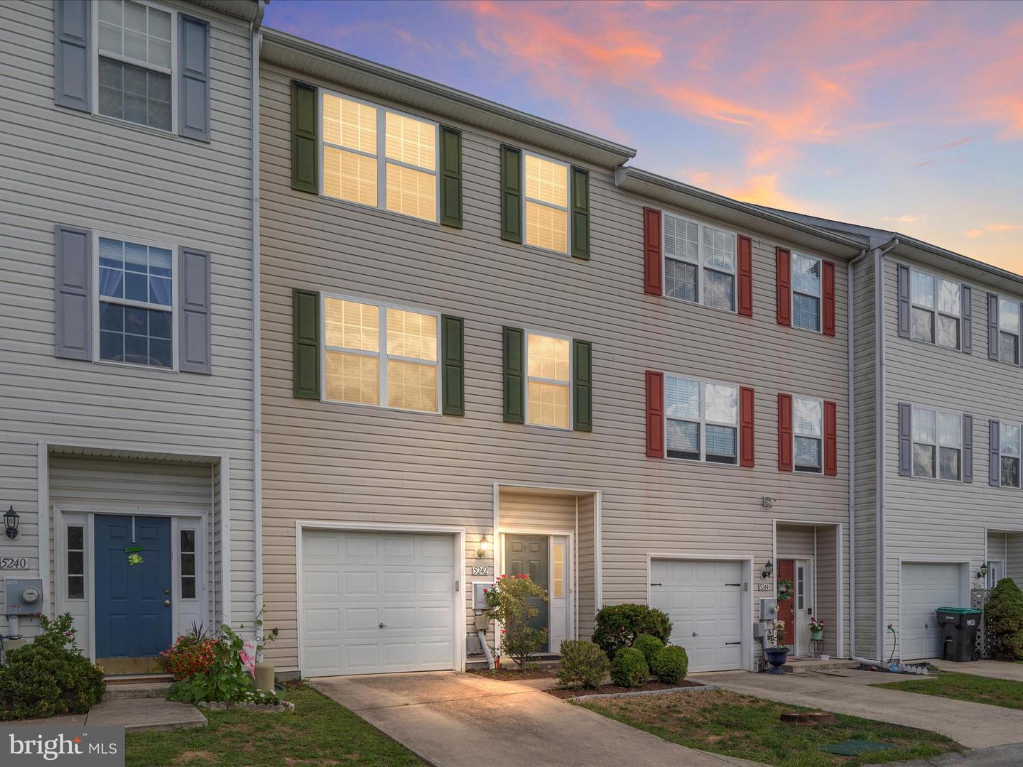 5242 Mulberry Run Ct, Stephens City, VA 22655 - MLS VAFV2021154 ...