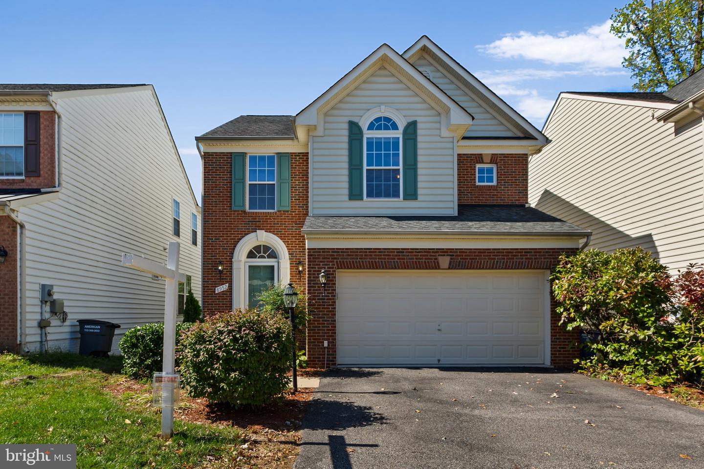8952 Landerfield Ct, Lorton, VA 22079 - MLS VAFX2103680 - Coldwell Banker