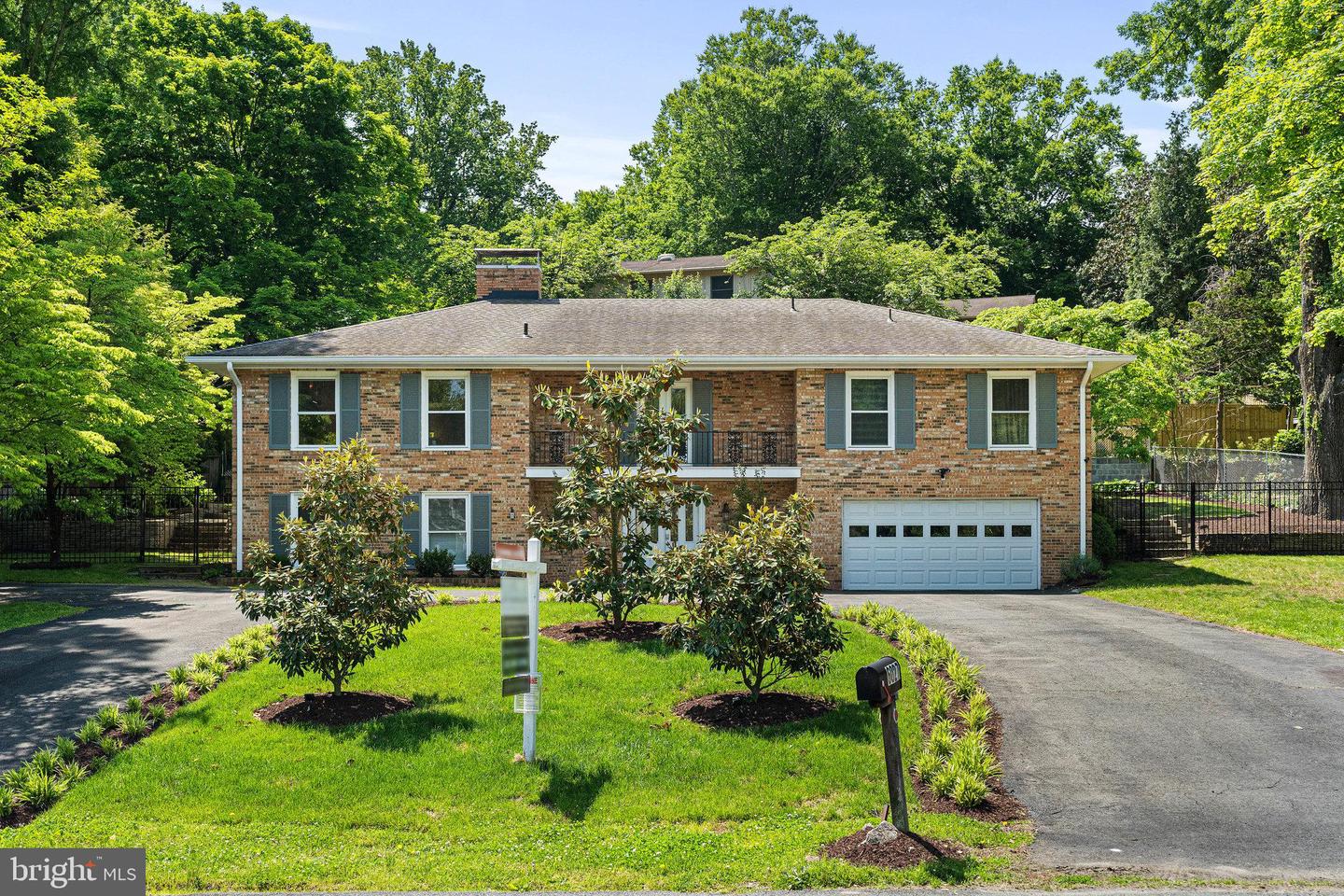 6027 Chesterbrook Rd, McLean, VA 22101 - MLS VAFX2125438 - Coldwell Banker