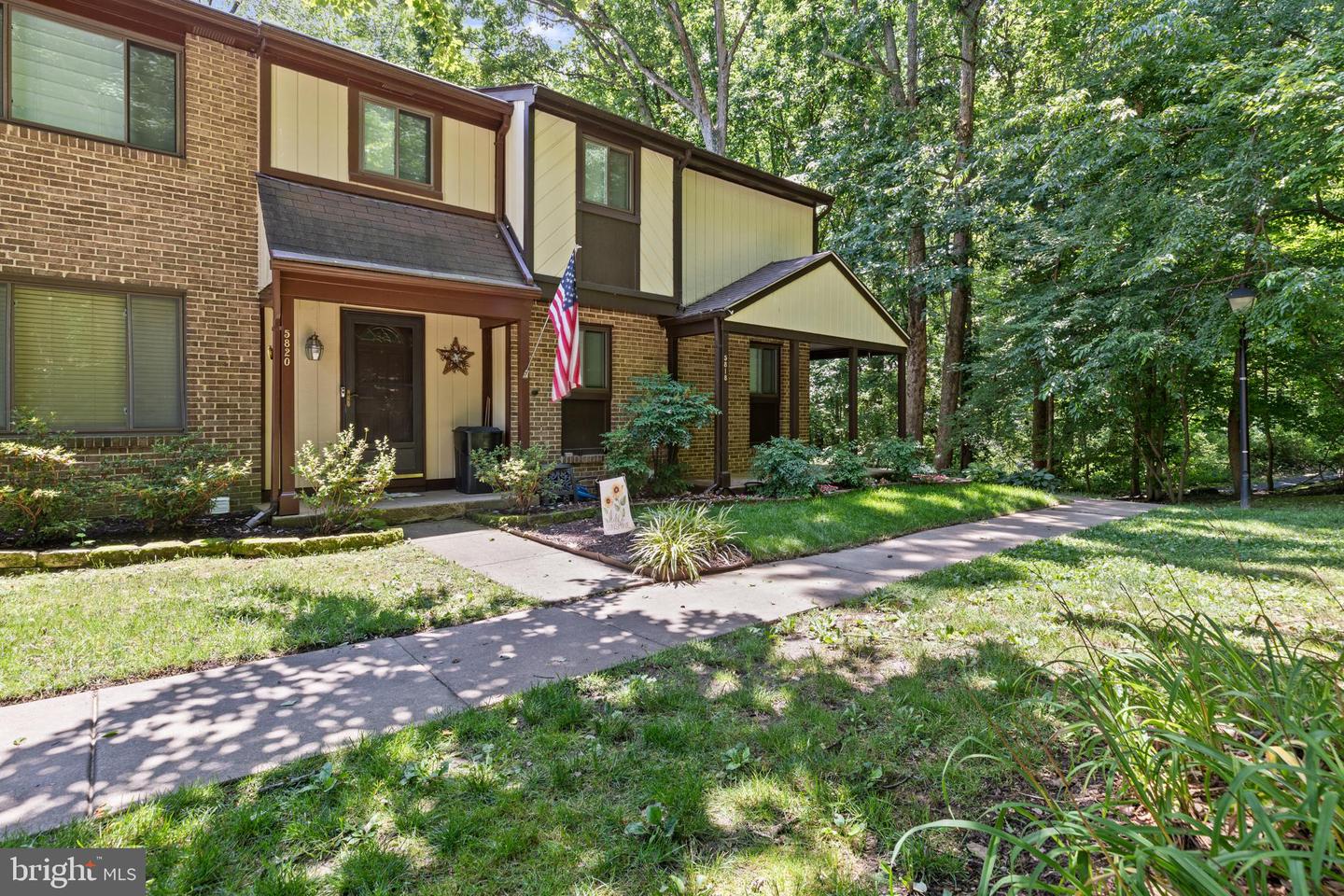 5818 Oak Ladder Ct, Burke, VA 22015 - MLS VAFX2136376 - Coldwell Banker