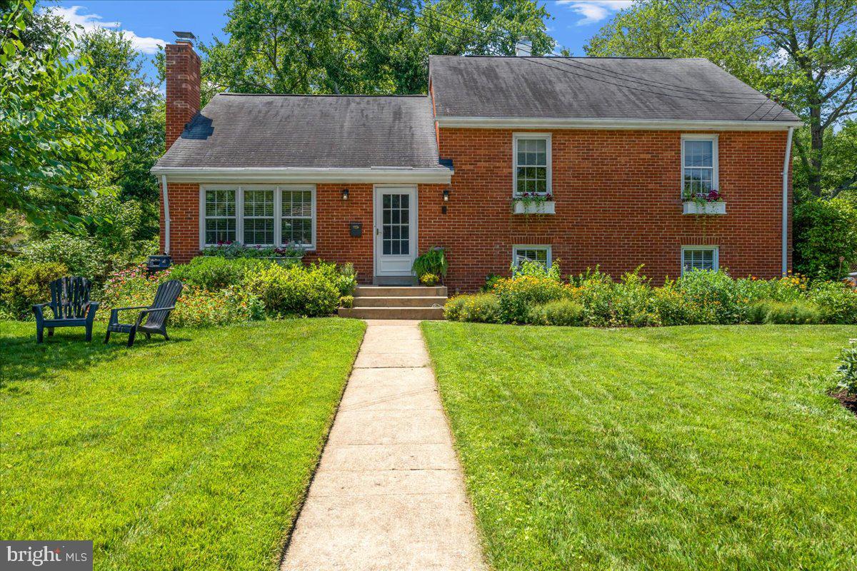 1009 Croton Dr, Alexandria, VA 22308 - MLS VAFX2137454 - Coldwell Banker