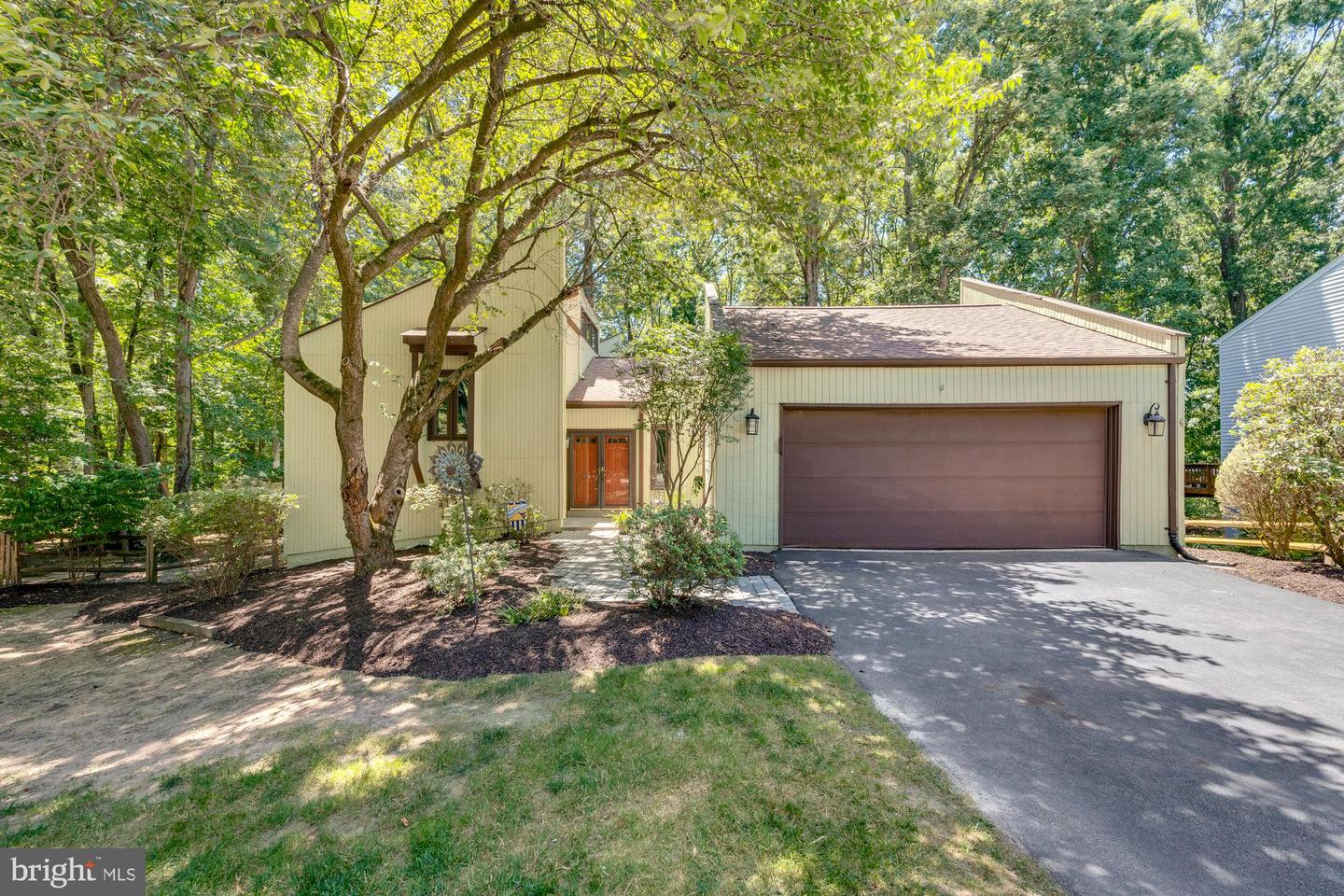 2479 Freetown Dr, Reston, VA 20191 - MLS VAFX2189184 - Coldwell Banker