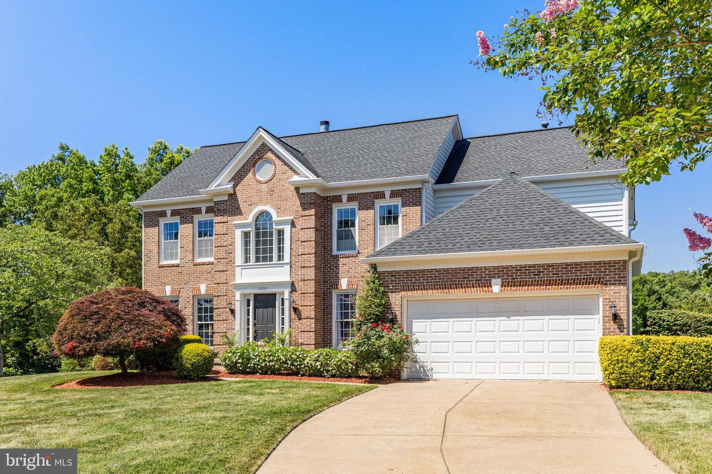 8306 Knotty Pine Ln, Fairfax Station, VA 22039 - MLS VAFX2189912 ...