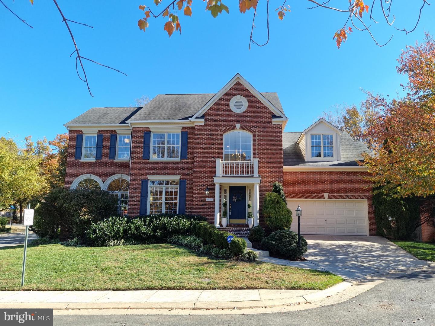 7951 Blitz Ct, Dunn Loring, VA 22027 - MLS VAFX2208170 - Coldwell Banker