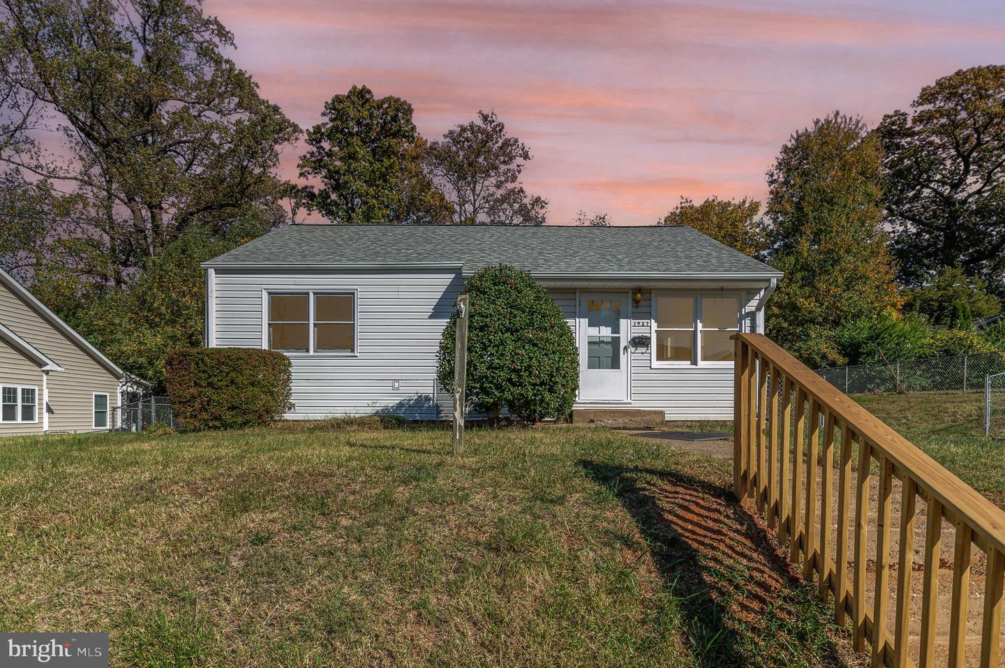 1927 Griffith Rd, Falls Church, VA 22043 - MLS VAFX2216180 - Coldwell ...