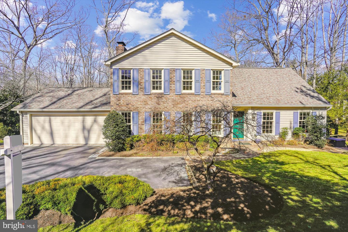 11226 Timberline Dr, Oakton, VA 22124 - MLS VAFX2223394 - Coldwell Banker
