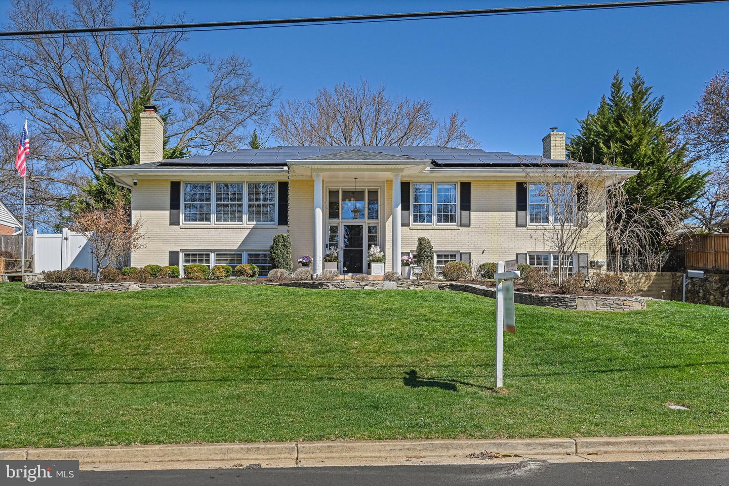 6156 Loch Raven Dr, McLean, VA 22101 - MLS VAFX2225224 - Coldwell Banker