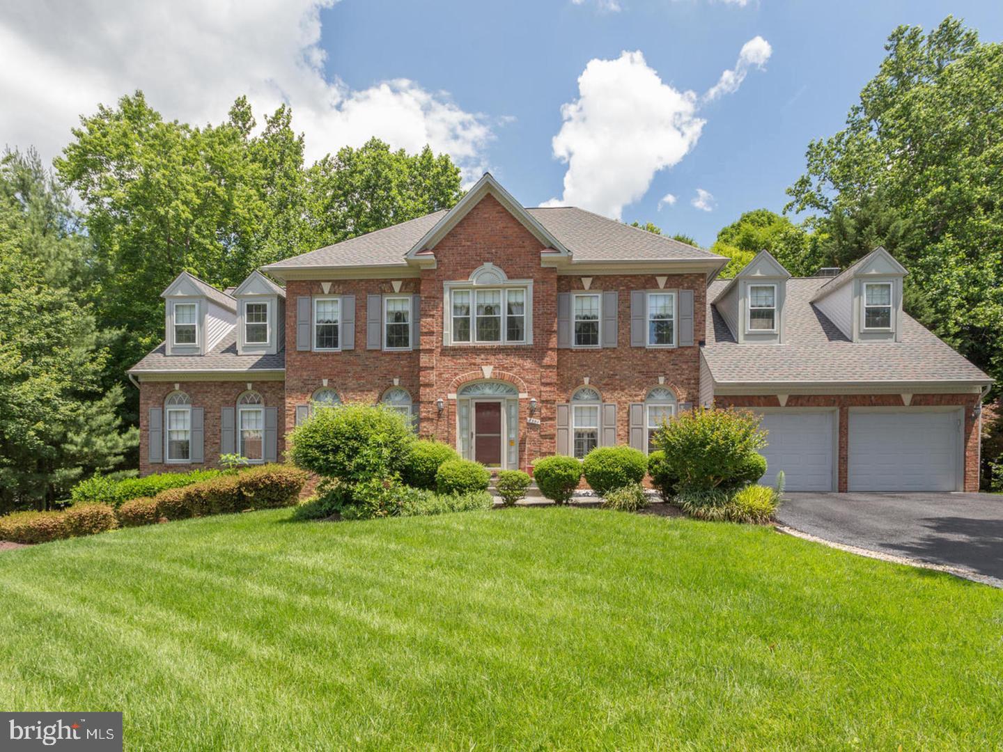 8301 Crosspointe Dr, Fairfax Station, VA 22039 - MLS VAFX2232372 ...