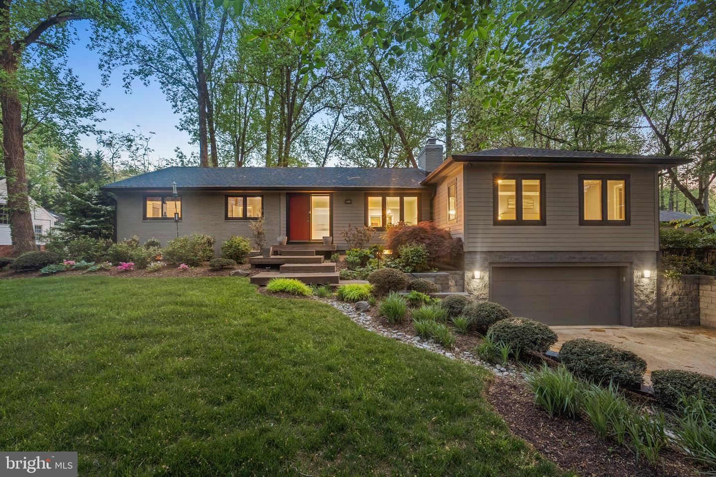 7903 Old Falls Rd, McLean, VA 22102 - MLS VAFX2236092 - Coldwell Banker