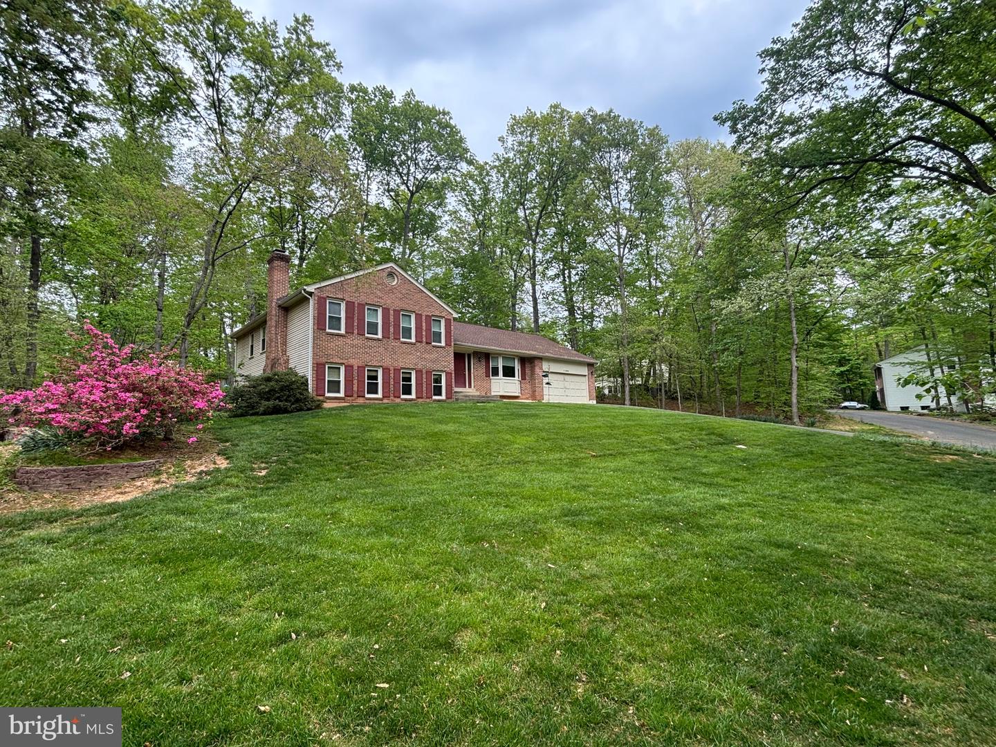 11302 Alms House Ct, Fairfax Station, VA 22039 - MLS VAFX2237600 ...