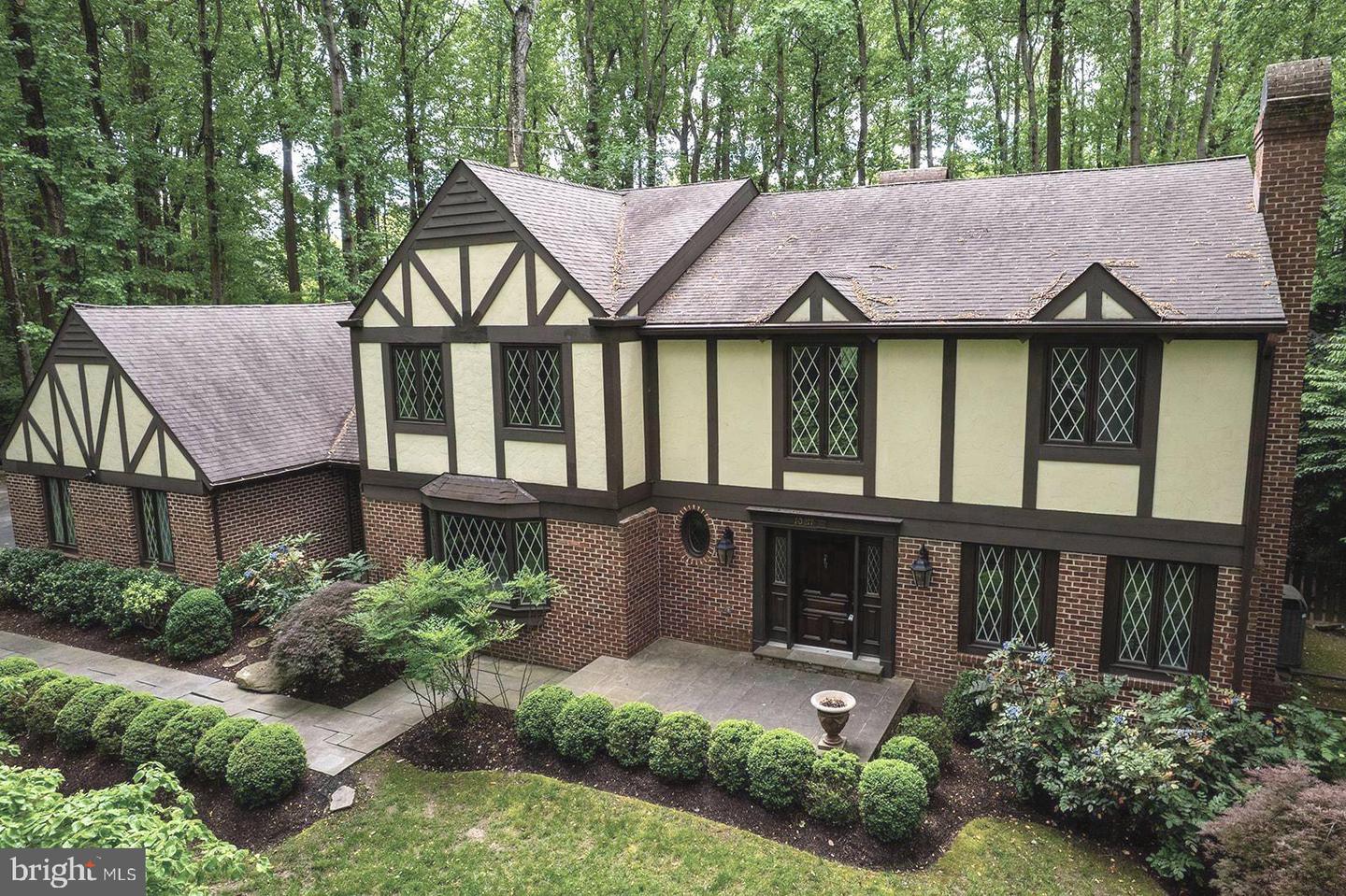 10217 Wendover Dr, Vienna, VA 22181 - MLS VAFX2245662 - Coldwell Banker