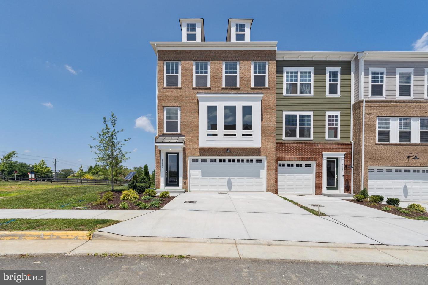 42928 Running Creek Square, Leesburg, VA 20175 - MLS VALO2033220 ...