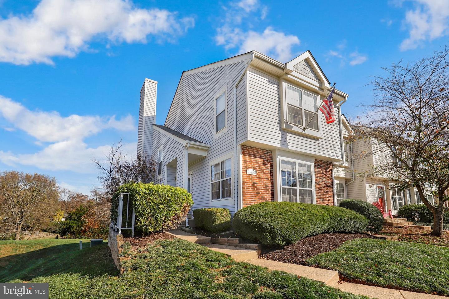 21662 Calamary Cir, Sterling, VA 20164 - MLS VALO2040004 - Coldwell Banker