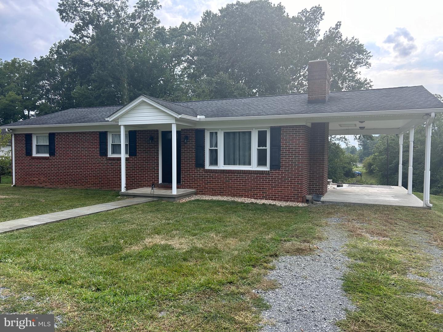 30 Thoroughfare Rd, Brightwood, VA 22715 - MLS VAMA2001824 - Coldwell ...