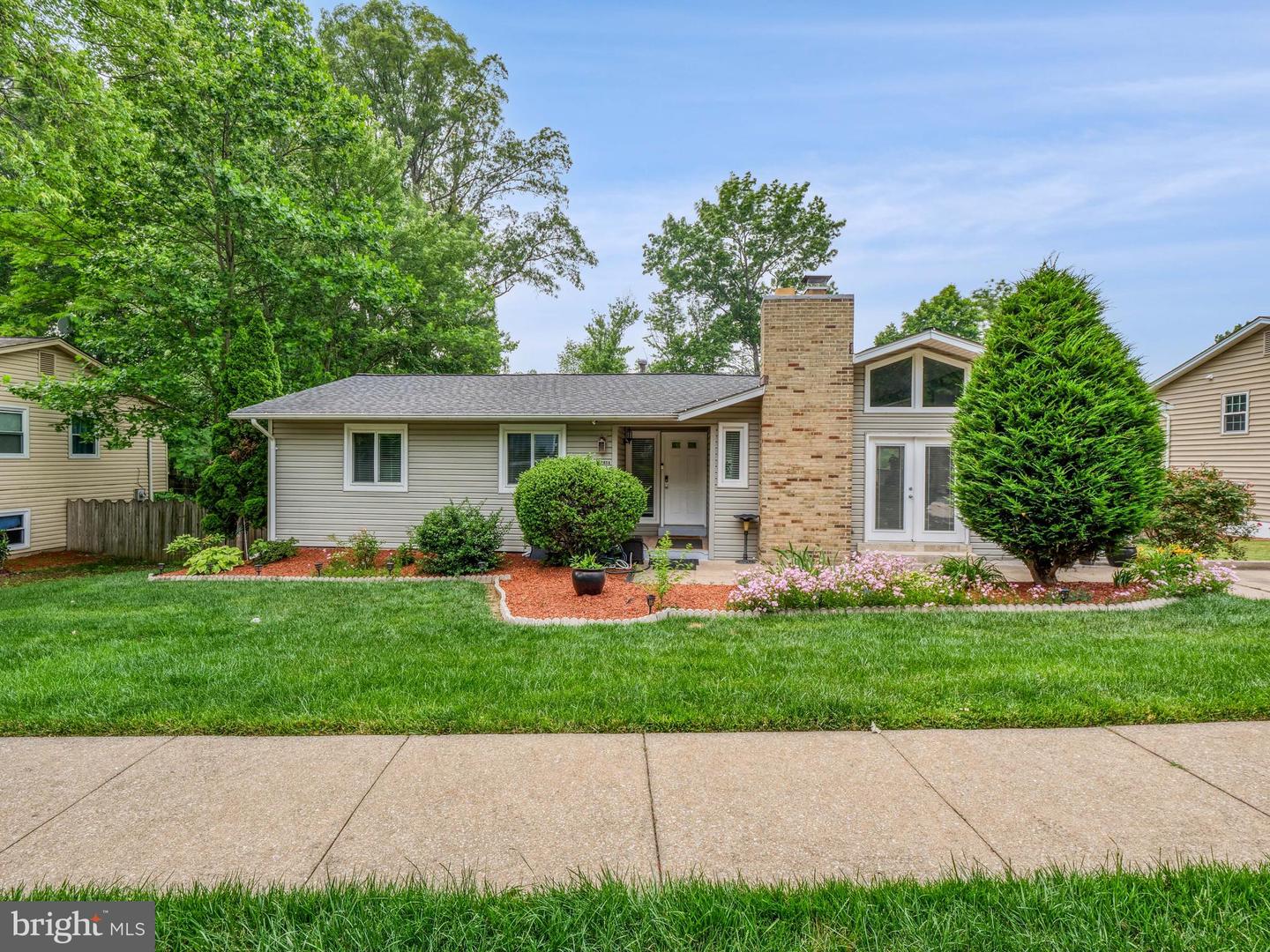 12814 Colby Dr, Woodbridge, VA 22192 - MLS VAPW2052722 - Coldwell Banker