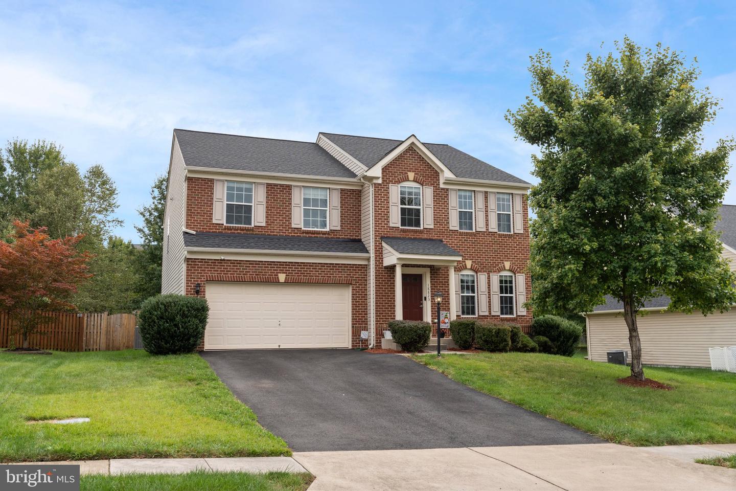 18823 Pier Trail Dr, Triangle, VA 22172 - MLS VAPW2059294 - Coldwell Banker