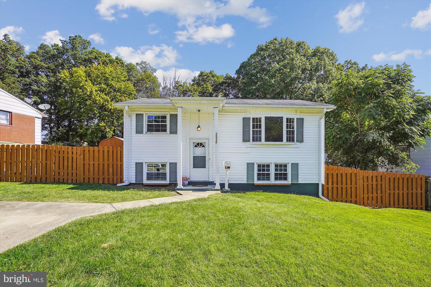 14335 Fullerton Rd, Woodbridge, VA 22193 - MLS VAPW2059636 - Coldwell ...