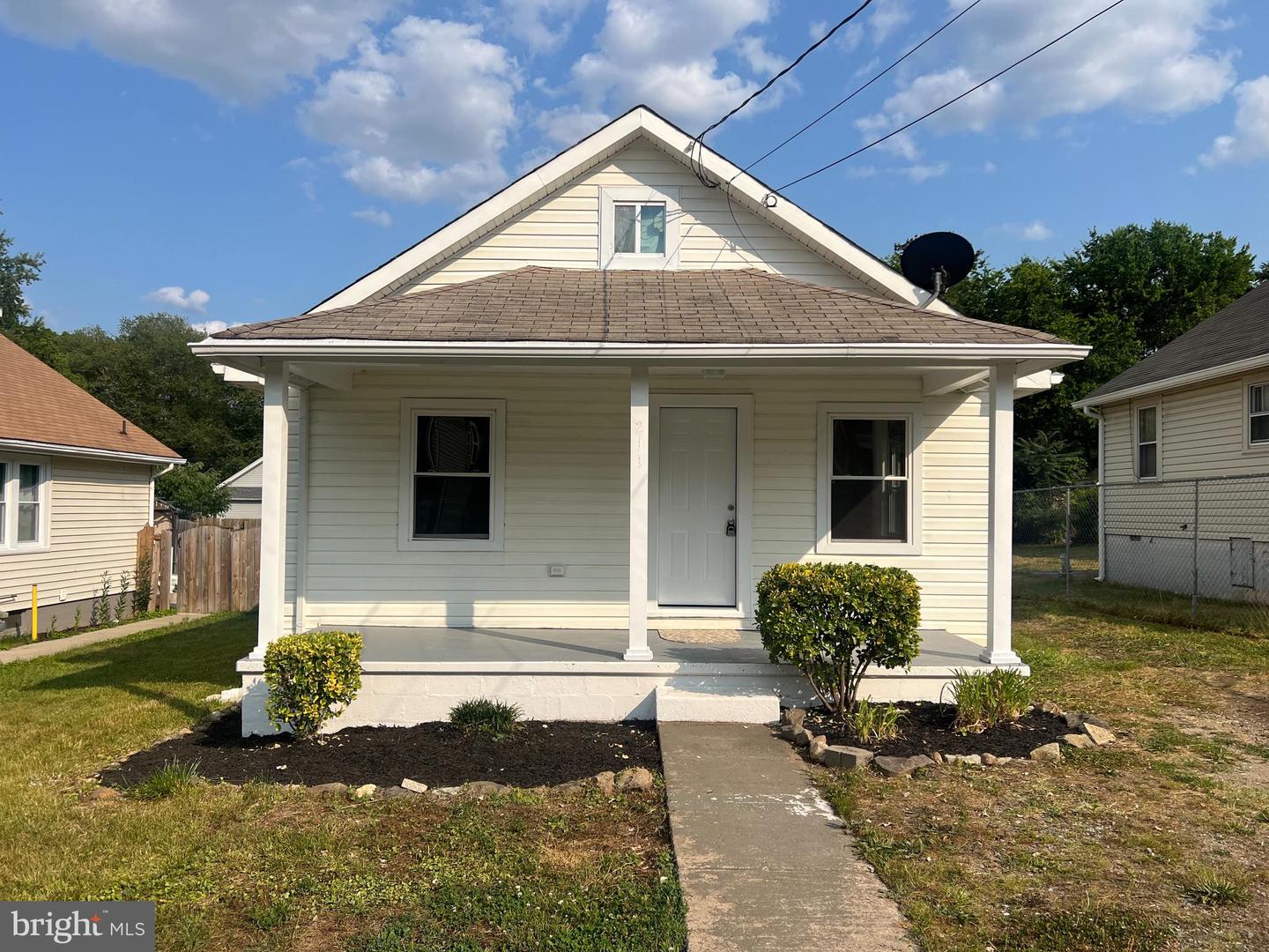 211 Bend Farm Rd, Fredericksburg, VA 22408 - MLS VASP2018278 - Coldwell ...