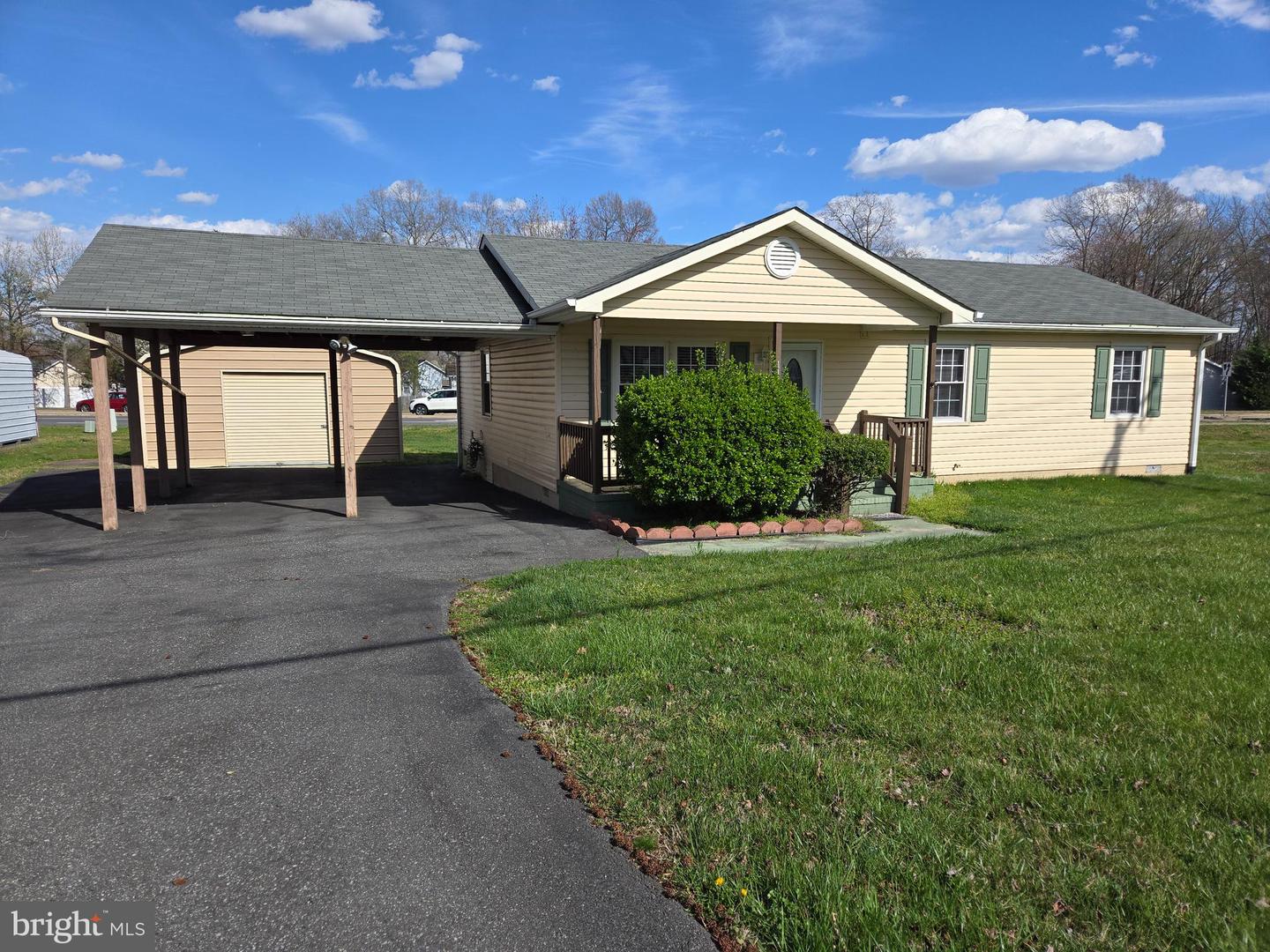 11201 Old Leavells Rd, Fredericksburg, VA 22407 - MLS VASP2024126 - Coldwell Banker