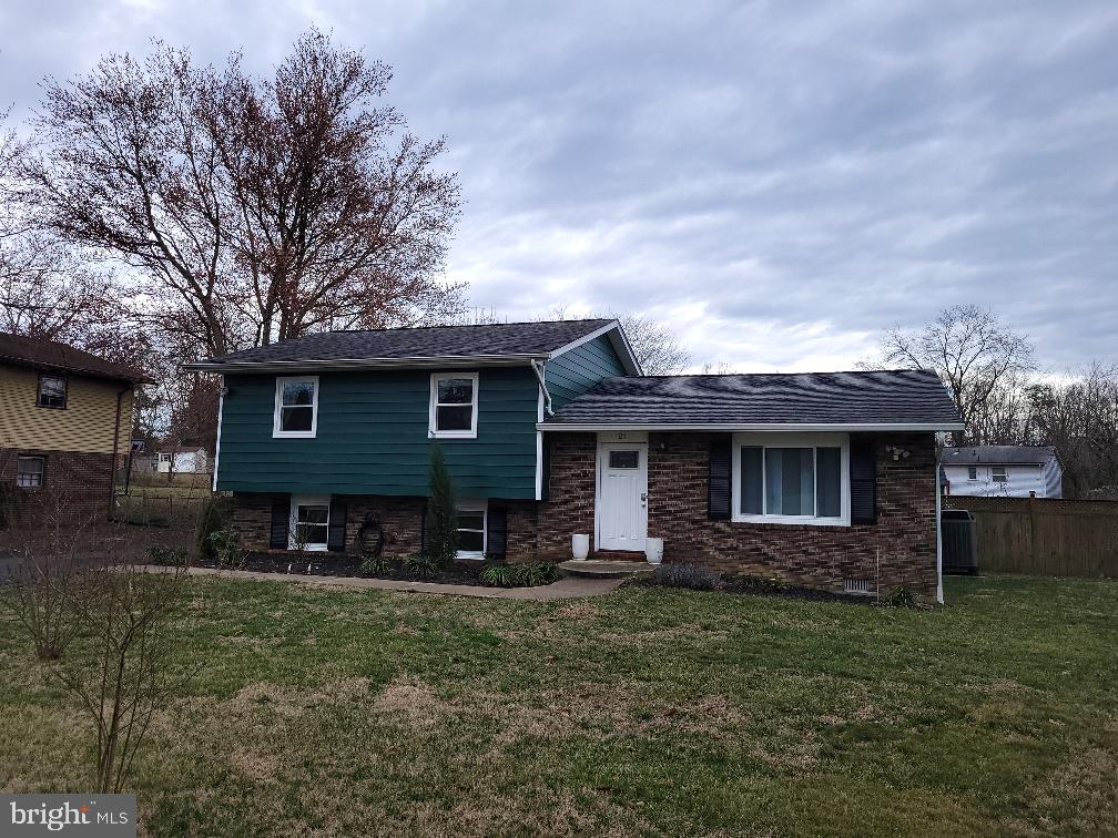 24 Colebrook Rd, Fredericksburg, VA 22405 - MLS VAST2019510 - Coldwell ...