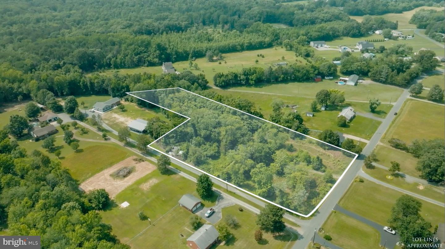 112 McCarty Rd, Fredericksburg, VA 22405 - MLS VAST2039458 - Coldwell ...