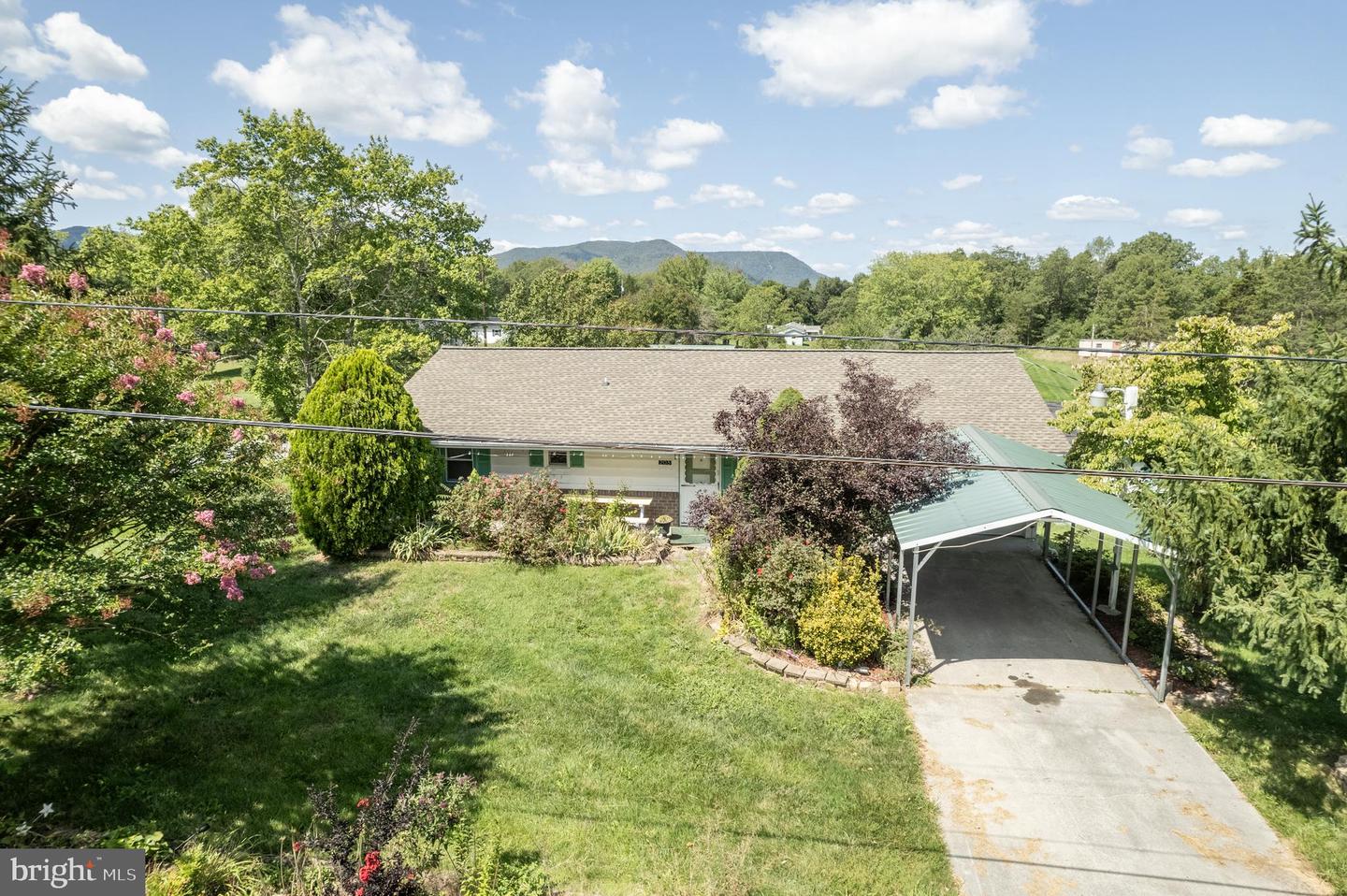 203 Totten Ln, Front Royal, VA 22630 - MLS VAWR2008874 - Coldwell Banker