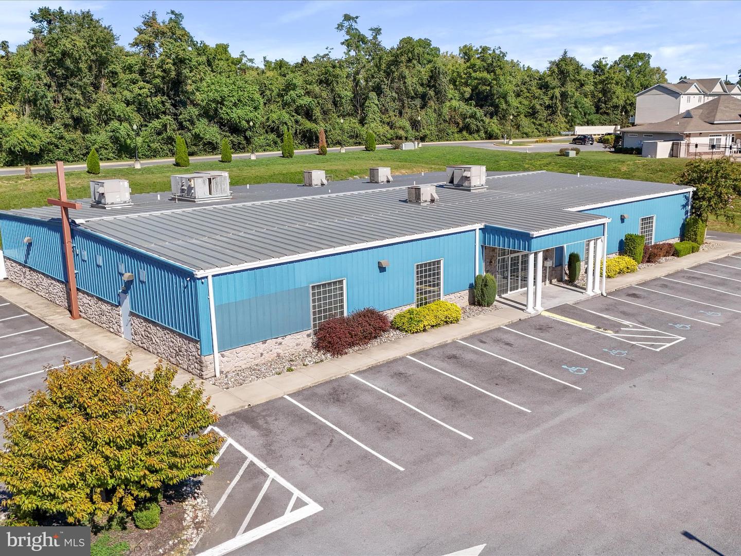 881 Mid Atlantic Pkwy, Martinsburg, WV 25404 - MLS WVBE2037526 ...