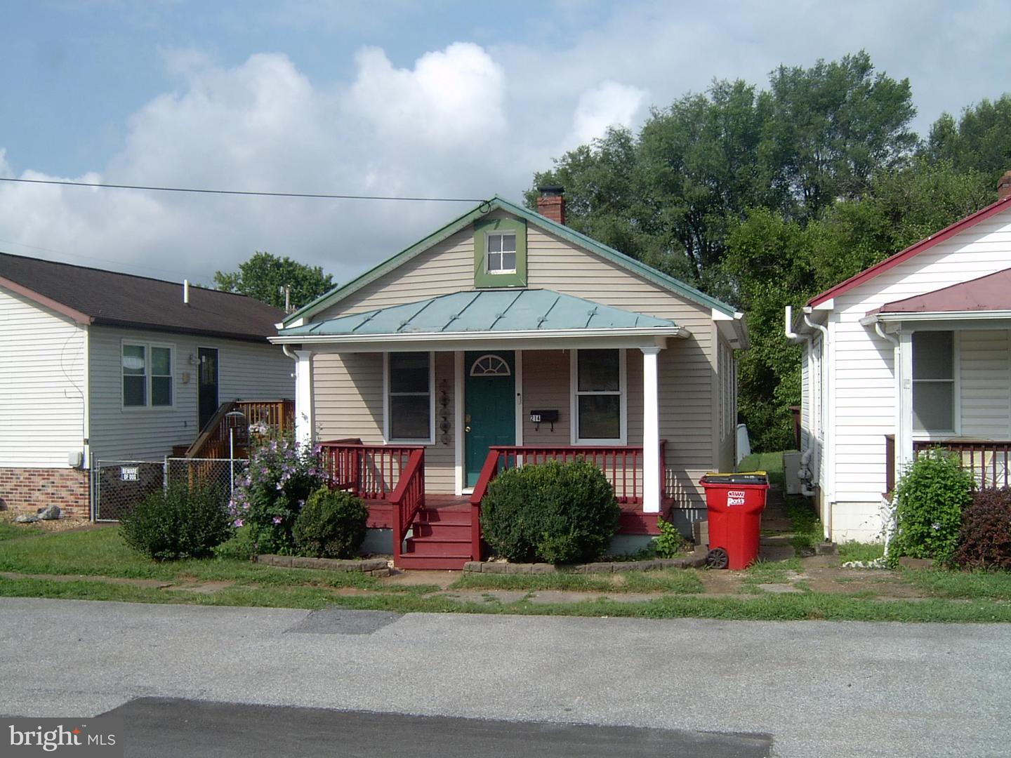214 S George St., Ranson, WV 25438 - MLS WVJF2018568 - Coldwell Banker
