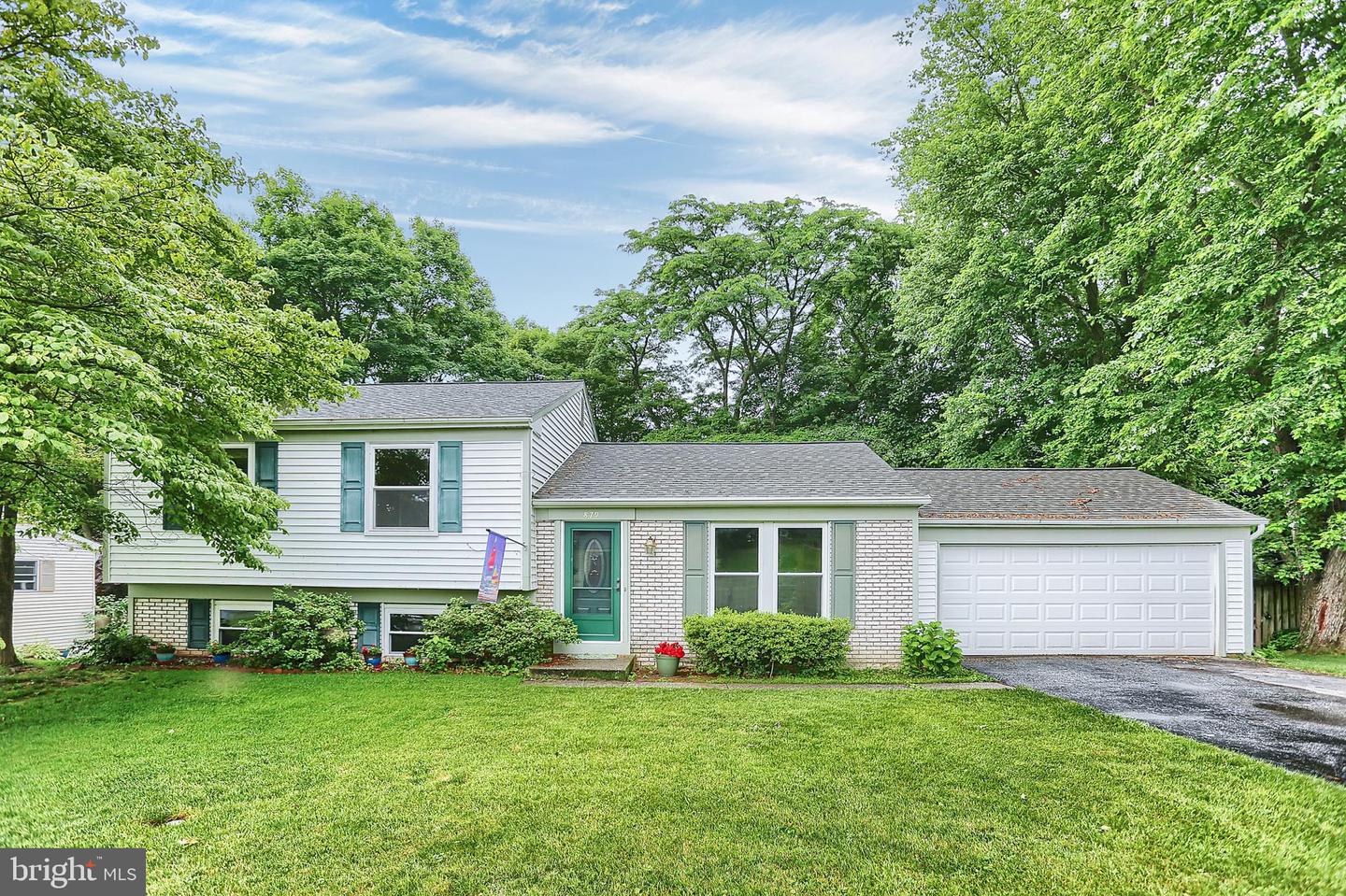 879 Mandy Ln Camp Hill PA 17011 MLS PACB114488 Coldwell Banker 879-mandy-ln-camp-hill-pa-17011-mls-pacb114488-coldwell-banker