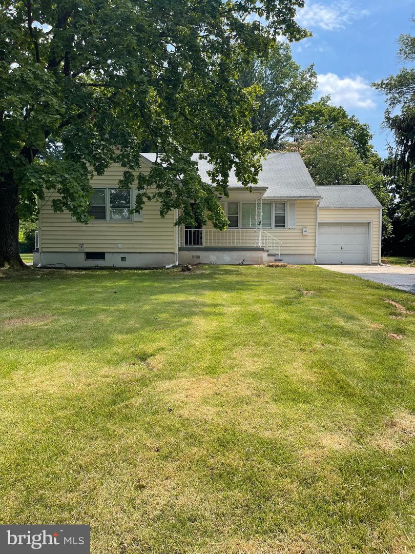 1234 Lower Ferry Rd, Ewing Township, NJ 08618 - MLS NJME2032608 ...