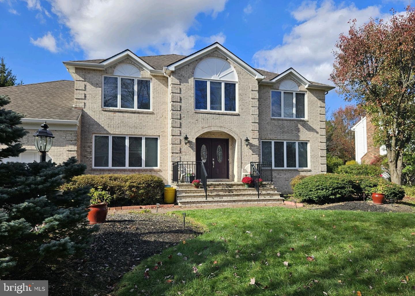5 Glenbrook Ct, Lawrence Township, NJ 08648 - MLS NJME2039946 ...