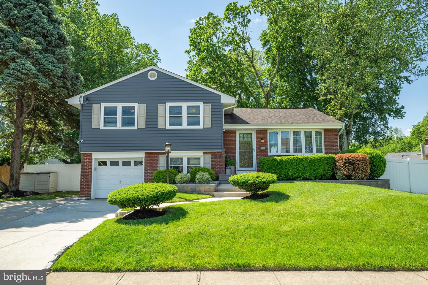 33 Dailey Dr, Hamilton Township, NJ 08620 - MLS NJME2059724 - Coldwell ...