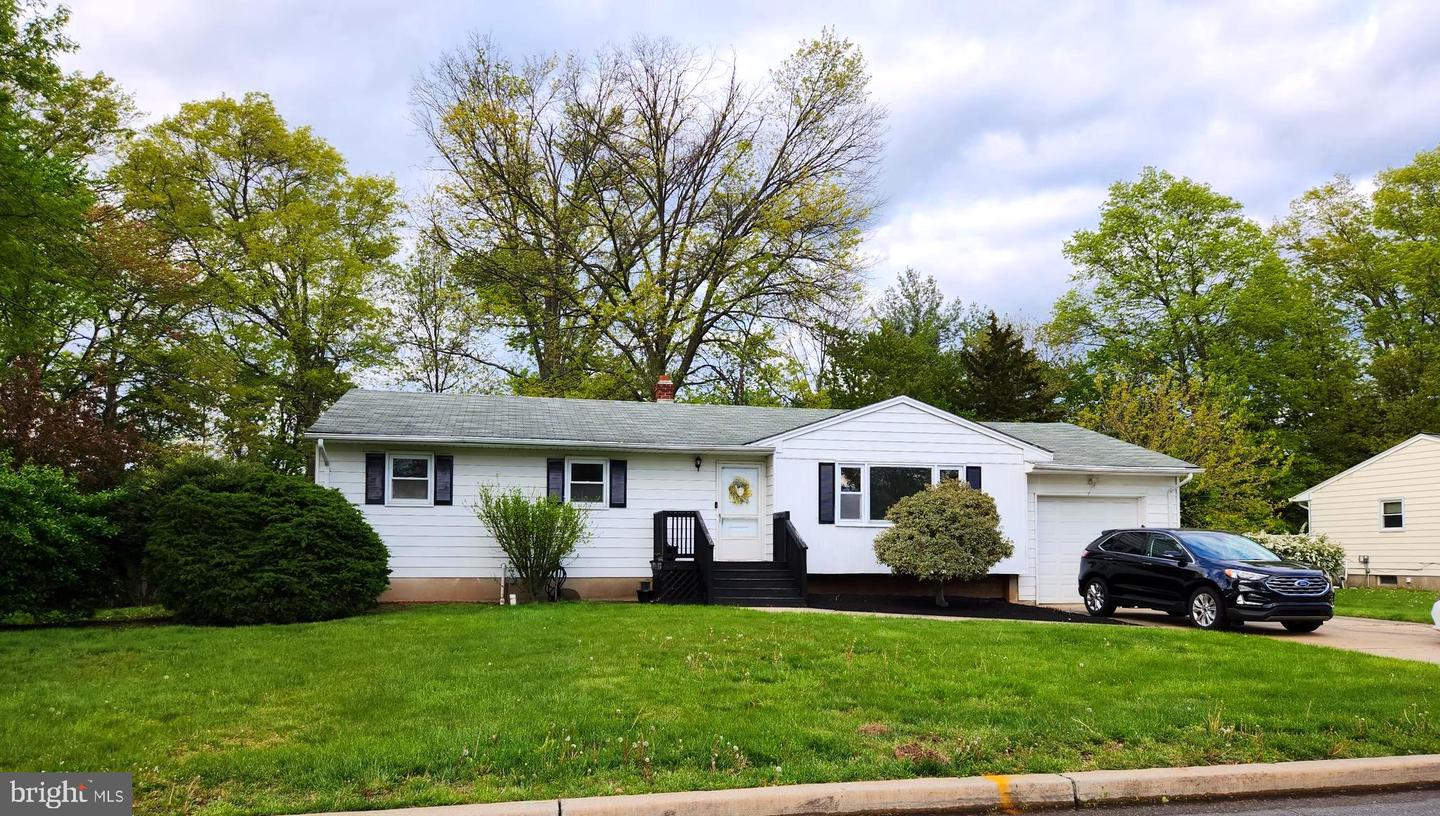 1305 Omaha Rd, North Brunswick Township, NJ 08902 - MLS NJMX2004610 ...