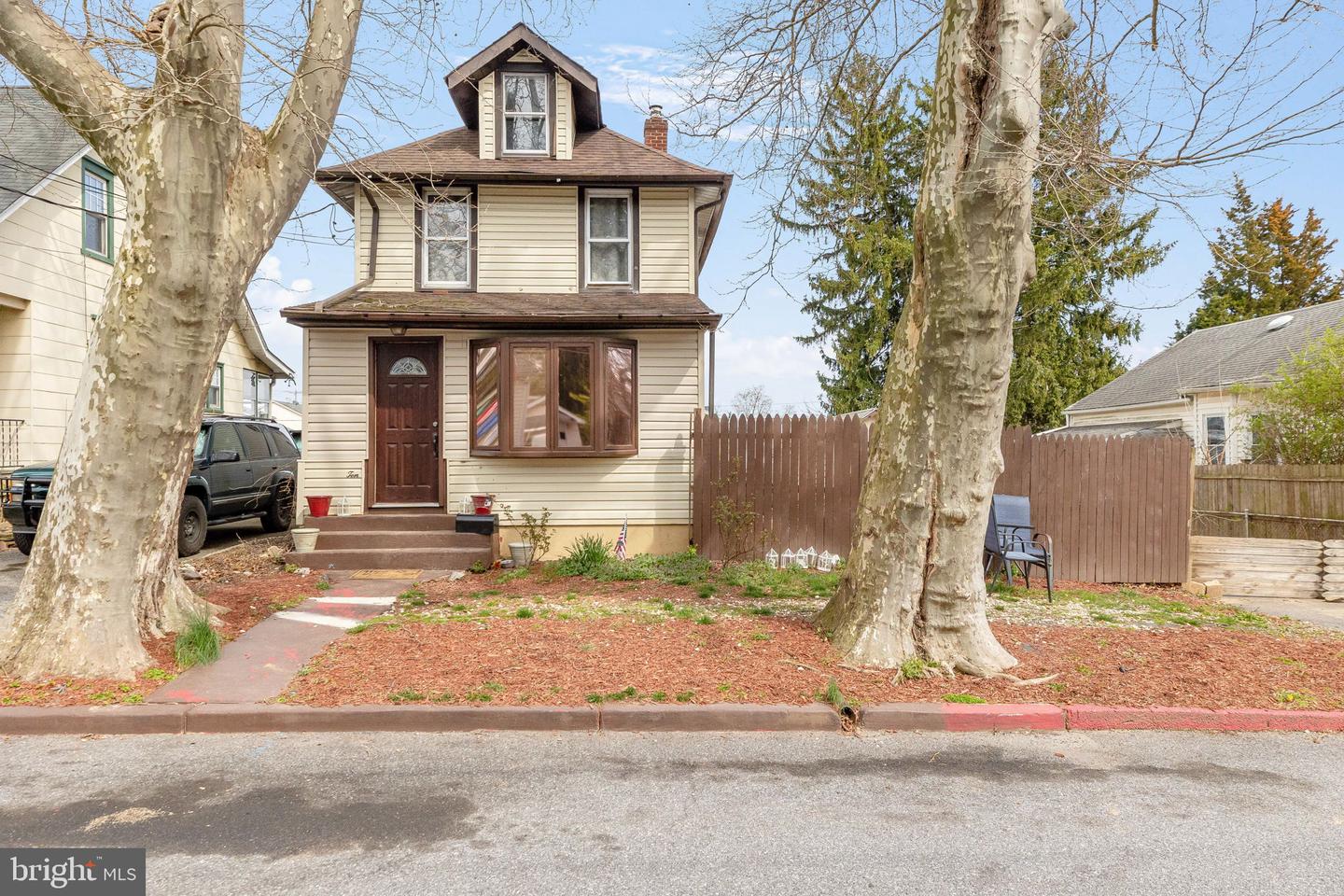 10 Roselawn Ave, Wilmington, DE 19805 - MLS DENC2040644 - Coldwell Banker