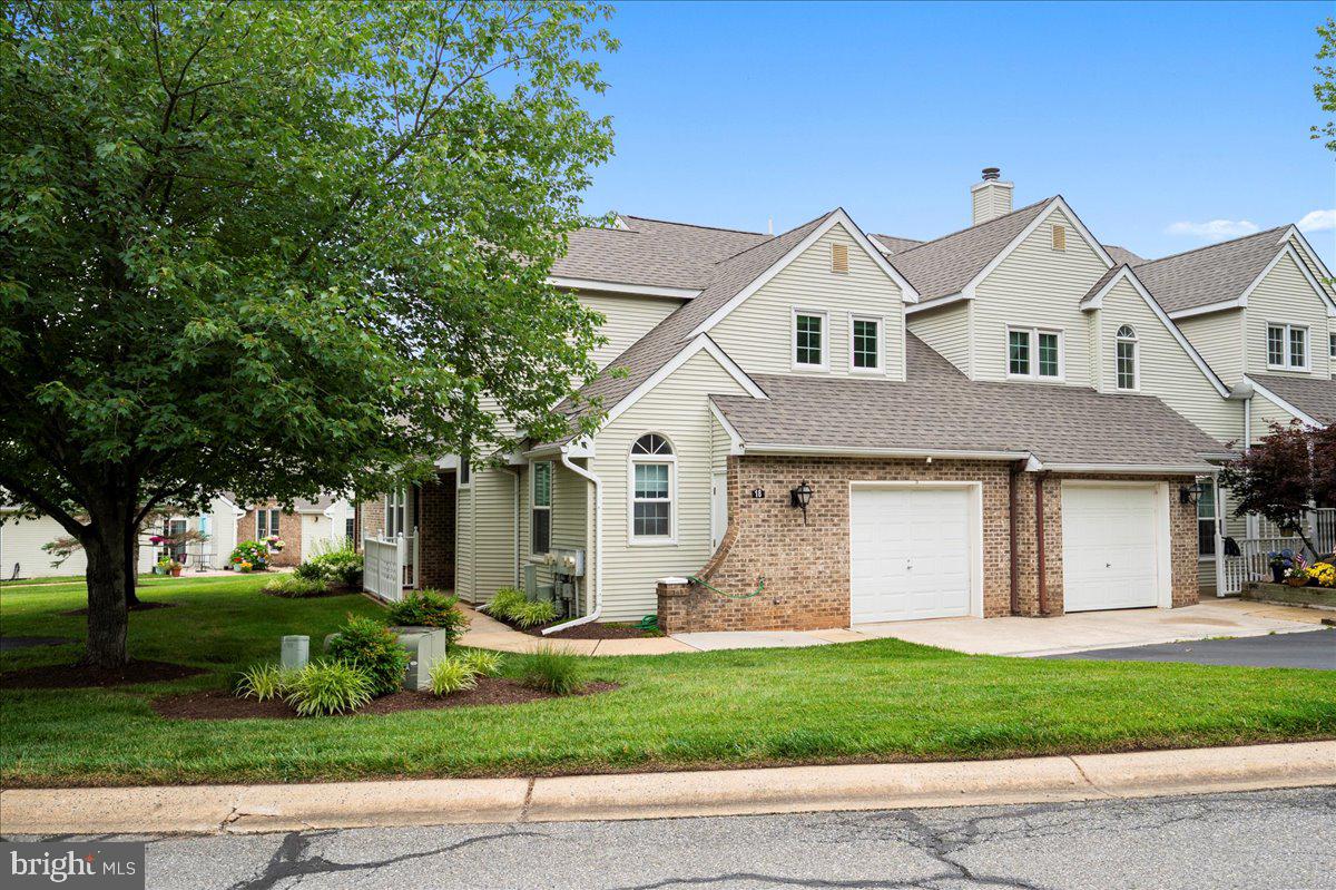 18 Standiford Ct, Wilmington, DE 19804 - MLS DENC2083776 - Coldwell Banker