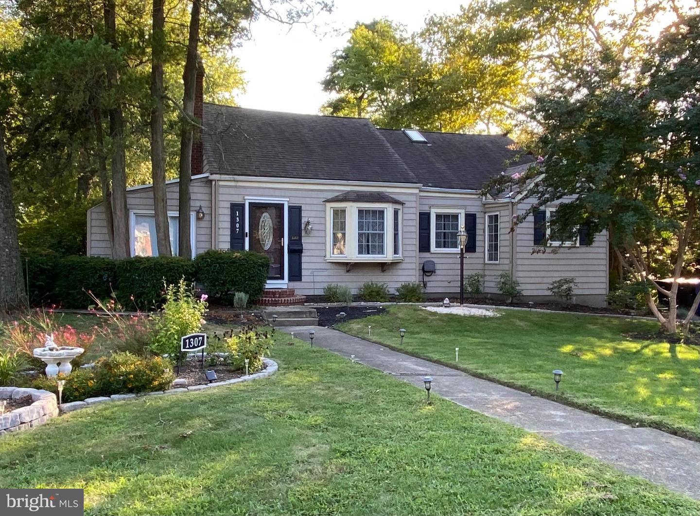 1307 Highland Ave, Cinnaminson, NJ 08077 - MLS NJBL2037024 - Coldwell ...