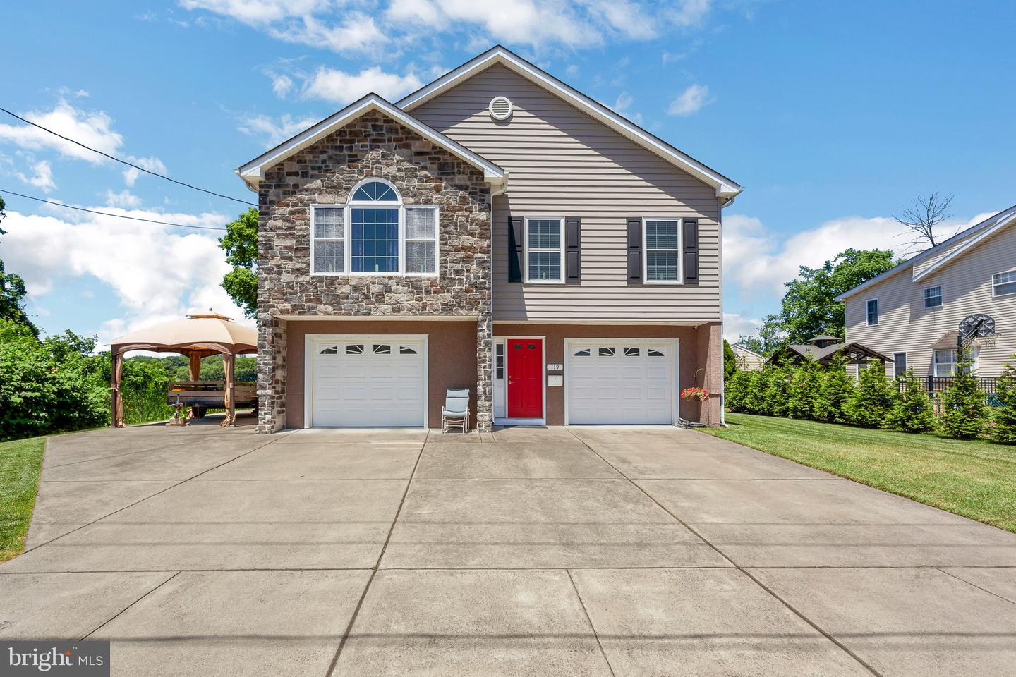 119 Polk St, Riverside, NJ 08075 - MLS NJBL2066386 - Coldwell Banker