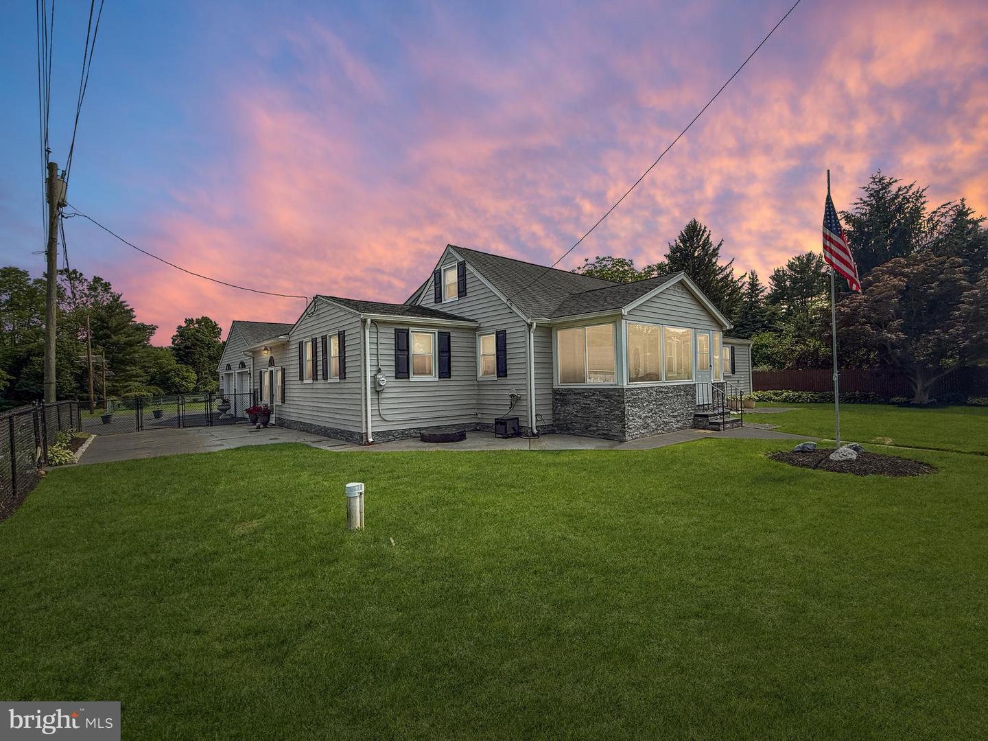 4 Albert Ave, Bordentown, NJ 08505 - MLS NJBL2088534 - Coldwell Banker