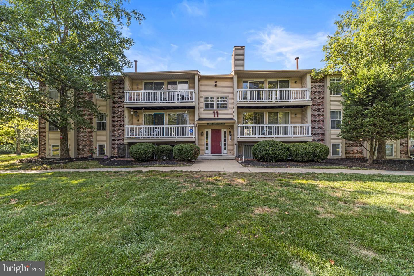 117 Kenwood Dr, Sicklerville, NJ 08081 - MLS NJCD2040004 - Coldwell Banker