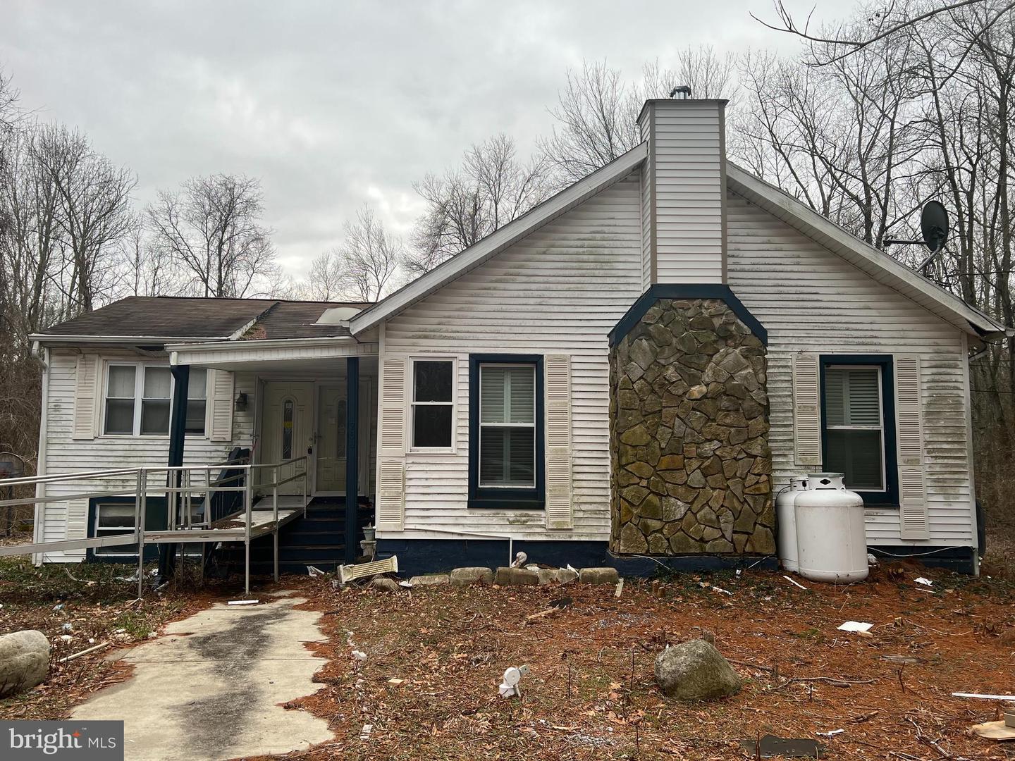 701 Pershing Ave, Glassboro, NJ 08028 - MLS NJGL2025214 - Coldwell Banker