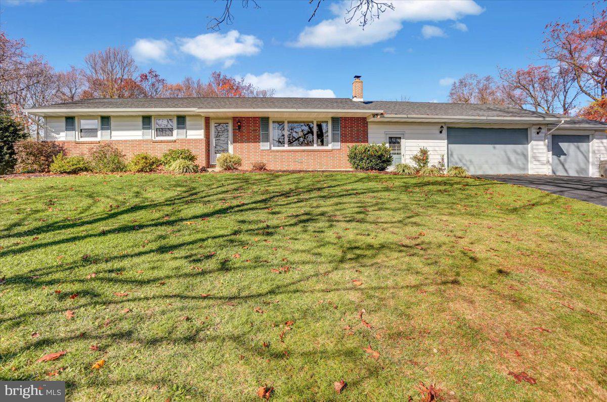 32 Dogwood Dr, Fleetwood, PA 19522 - MLS PABK2023738 - Coldwell Banker