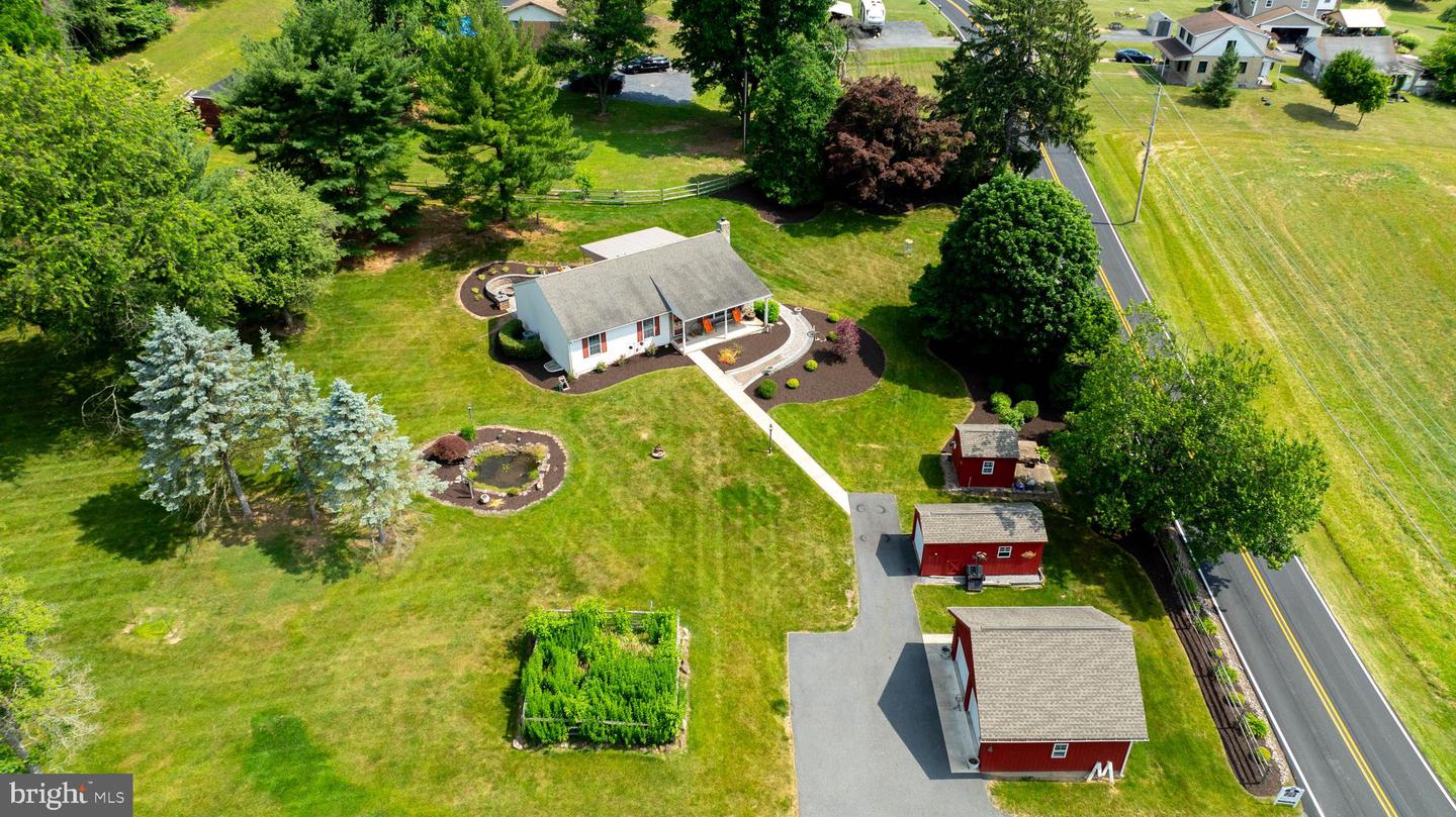 526 Freemansville Rd, Reading, PA 19607 - MLS PABK2044418 - Coldwell Banker