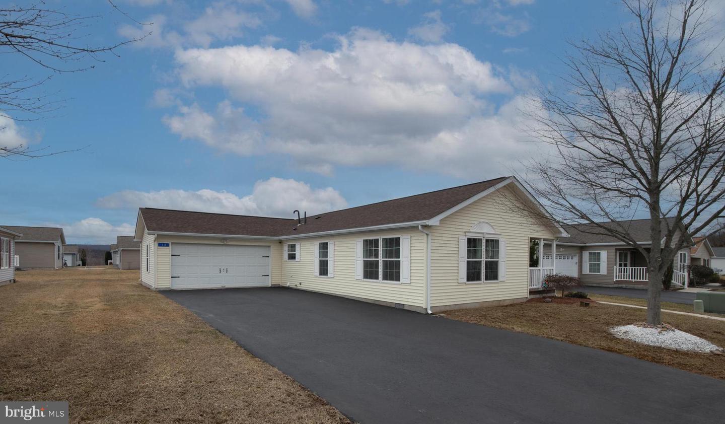 13 Random Rd, Douglassville, PA 19518 - MLS PABK2054092 - Coldwell Banker